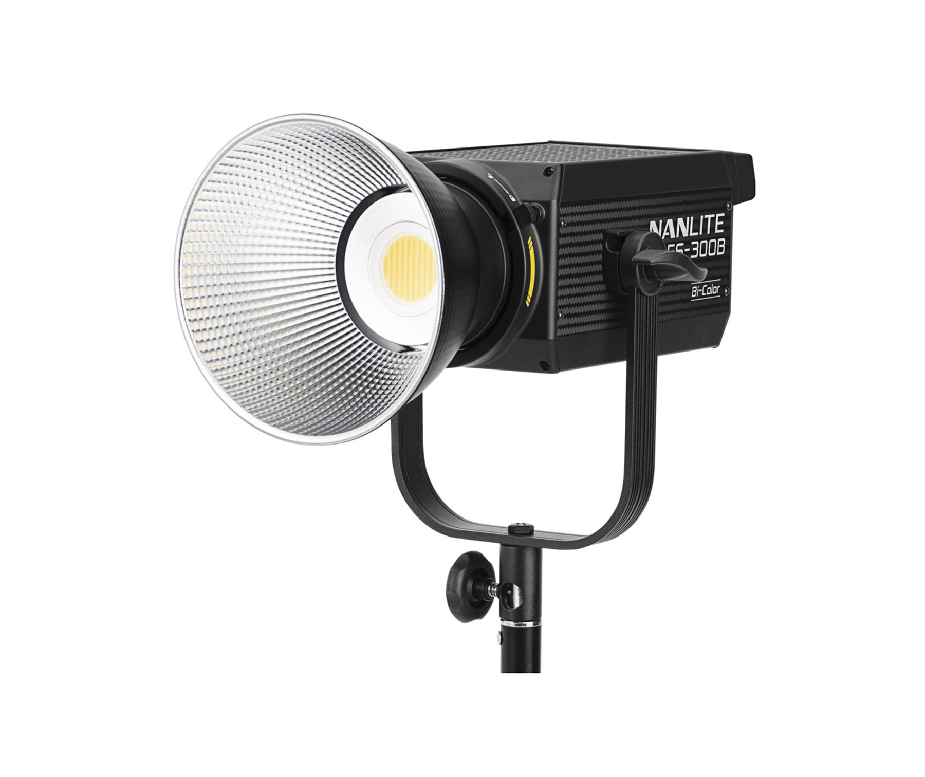 Cathay Photo | Nanlite FS-300B LED Bi-Color Spotlight